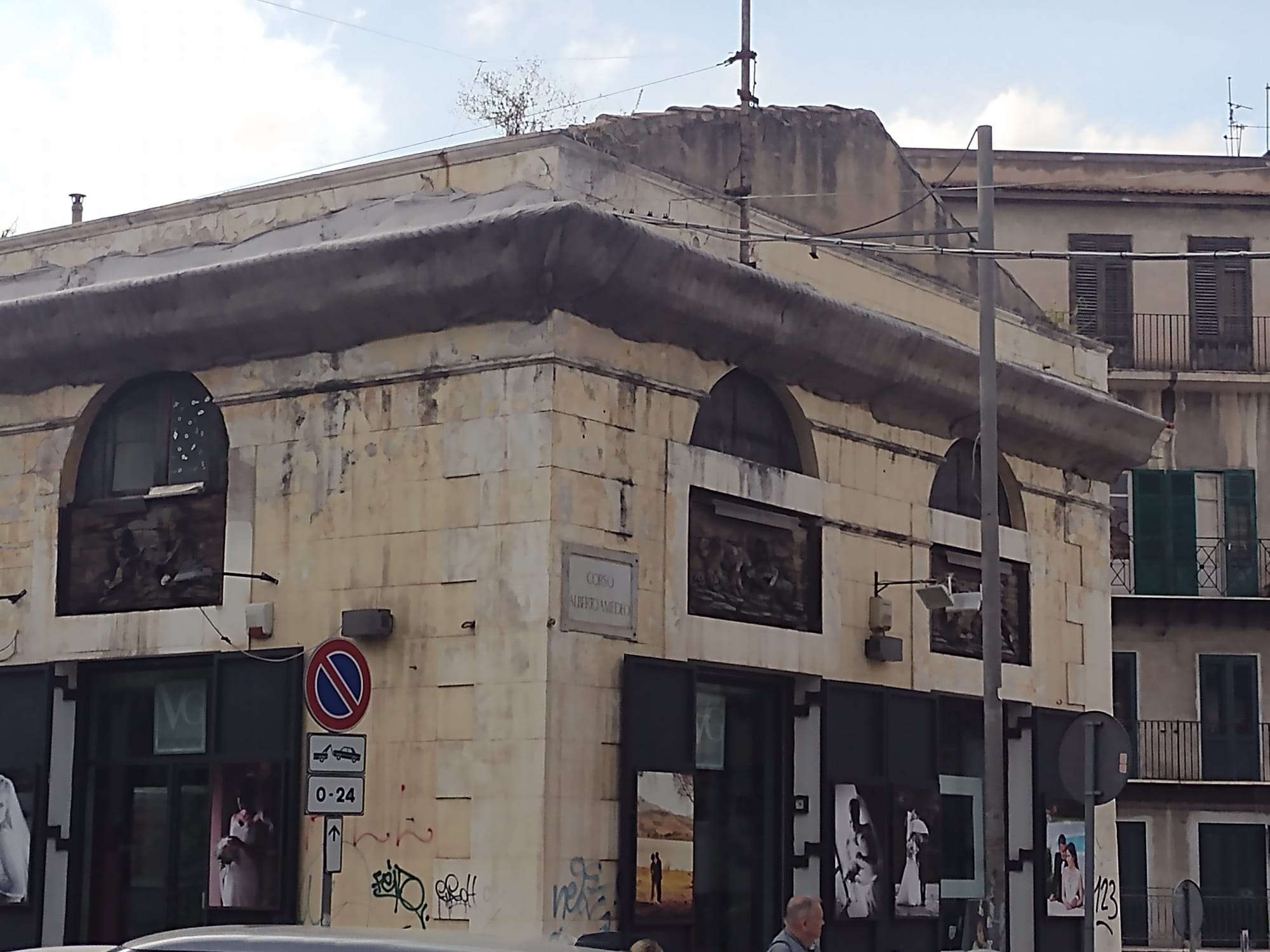 La Stazione di posta e il cippo itinerante di piazza Indipendenza ...